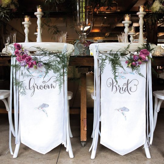 Decorative Wedding Chair Signs – Elegant Wedding Ideas