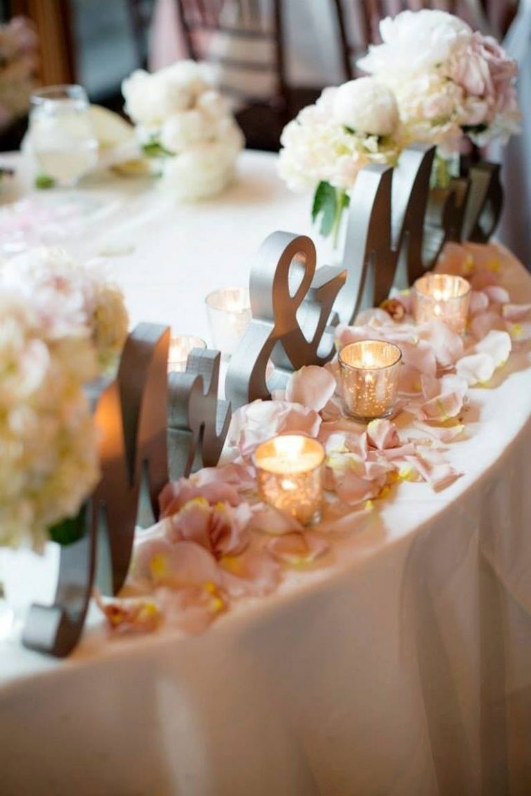 Lovely Sweetheart Table Decorations – Elegant Wedding Ideas