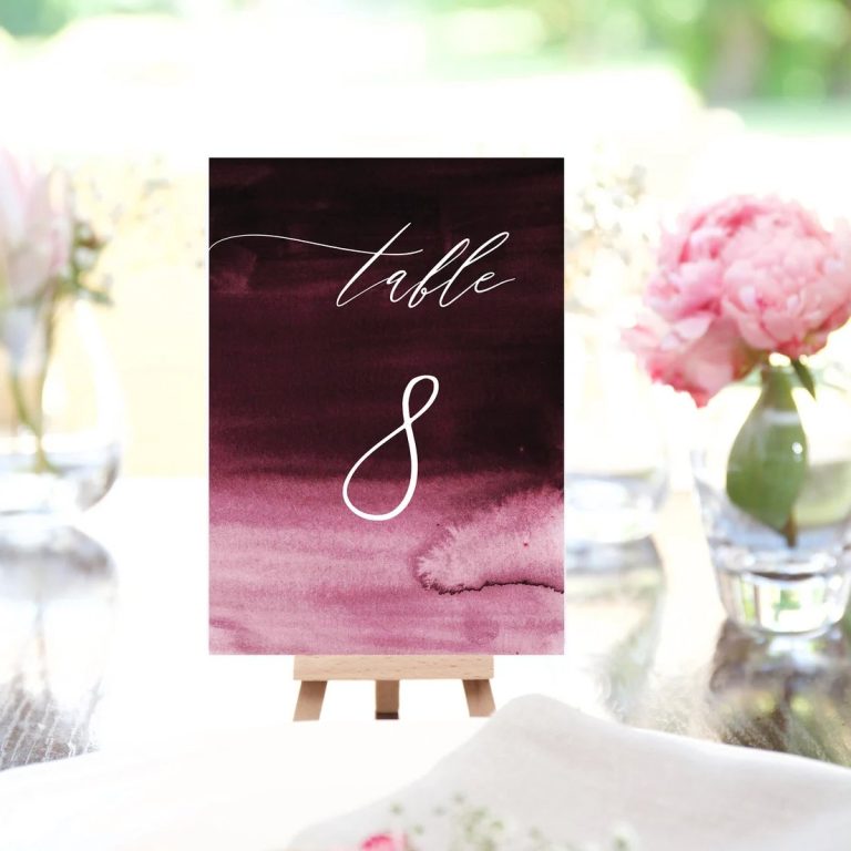 Exquisite Burgundy & Rose Gold Wedding Ideas – Elegant Wedding Ideas